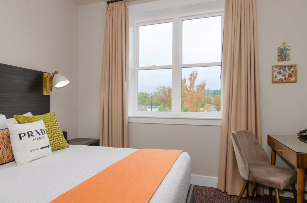 Hotel Rooms - The Dundee