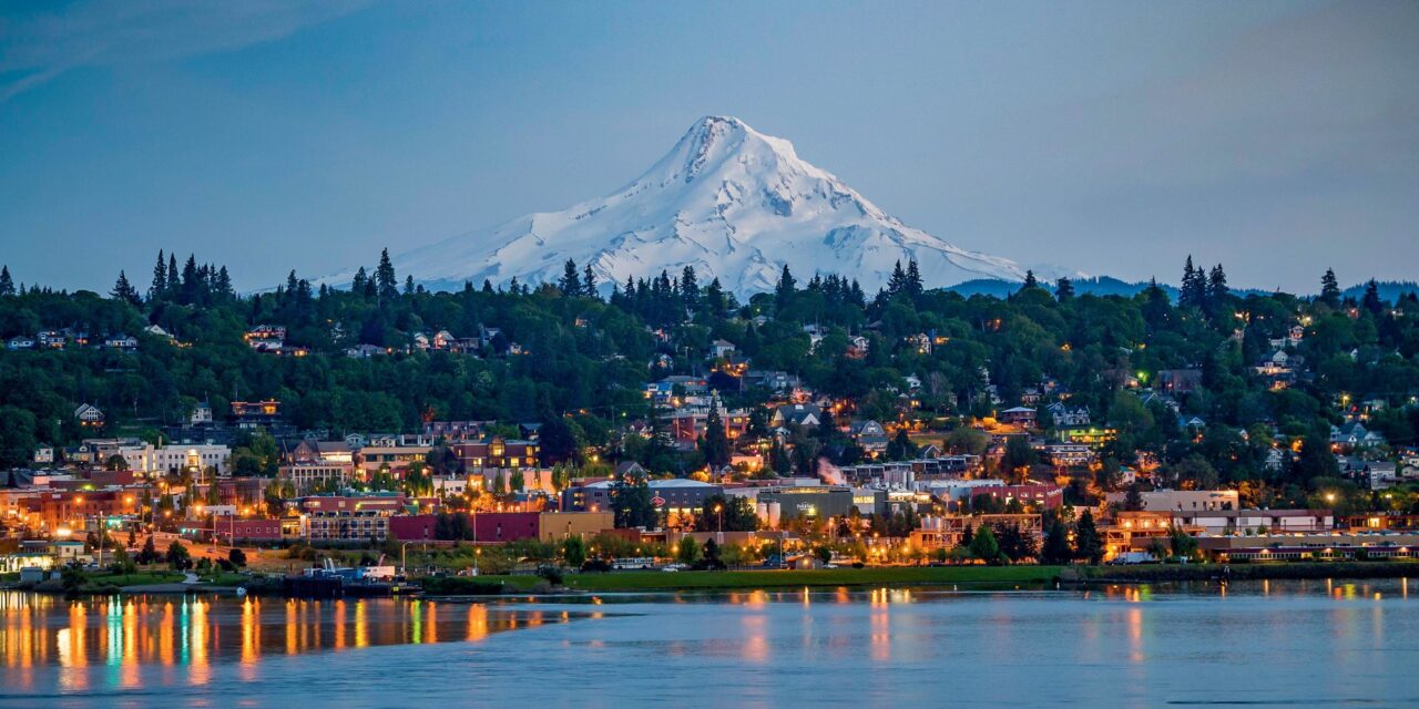 Day-Trip: Mt. Hood and The Columbia River Gorge - The Dundee